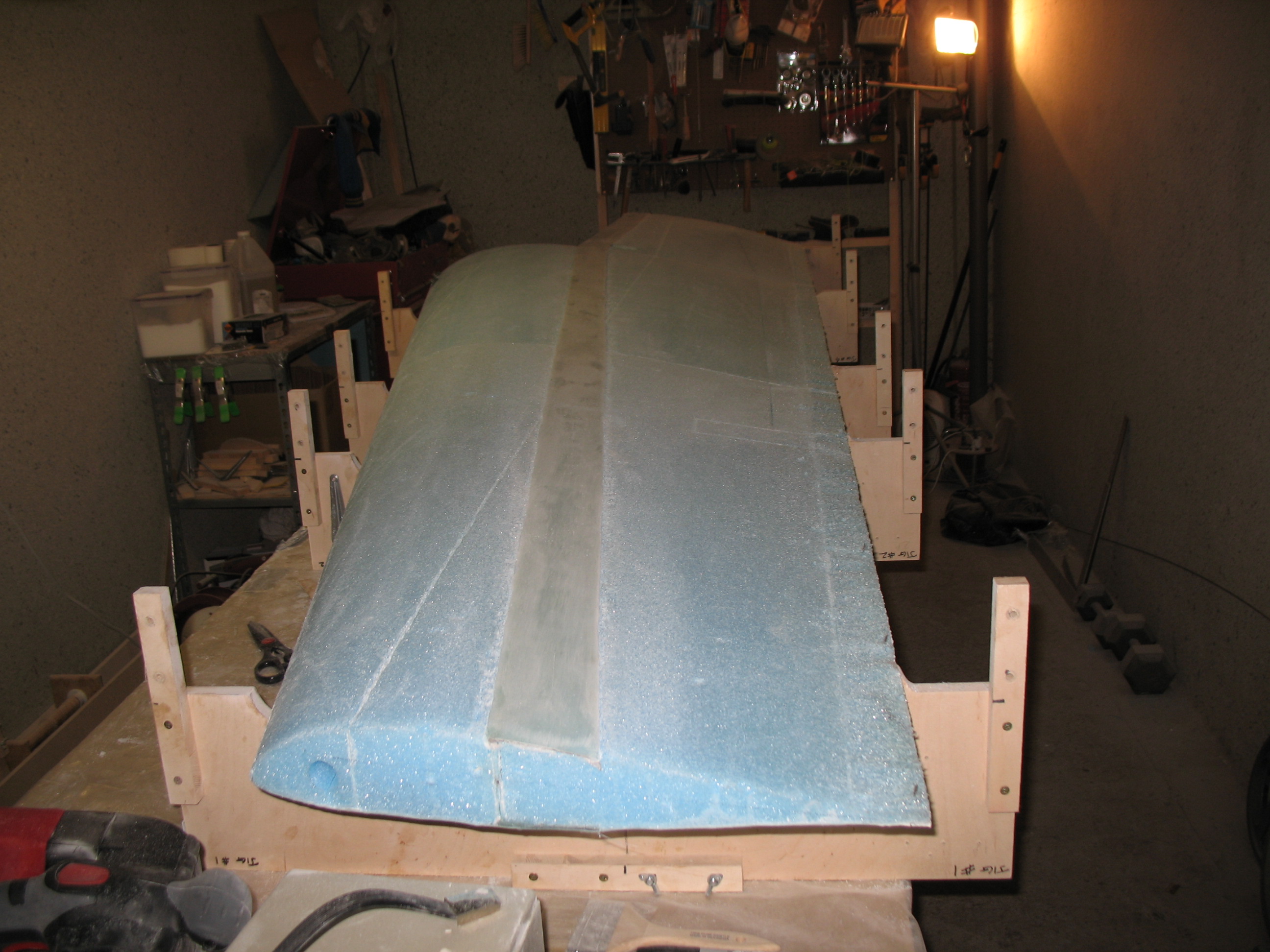 Chap 19 – Spar cap/Wing glass prep | A Long EZ Push