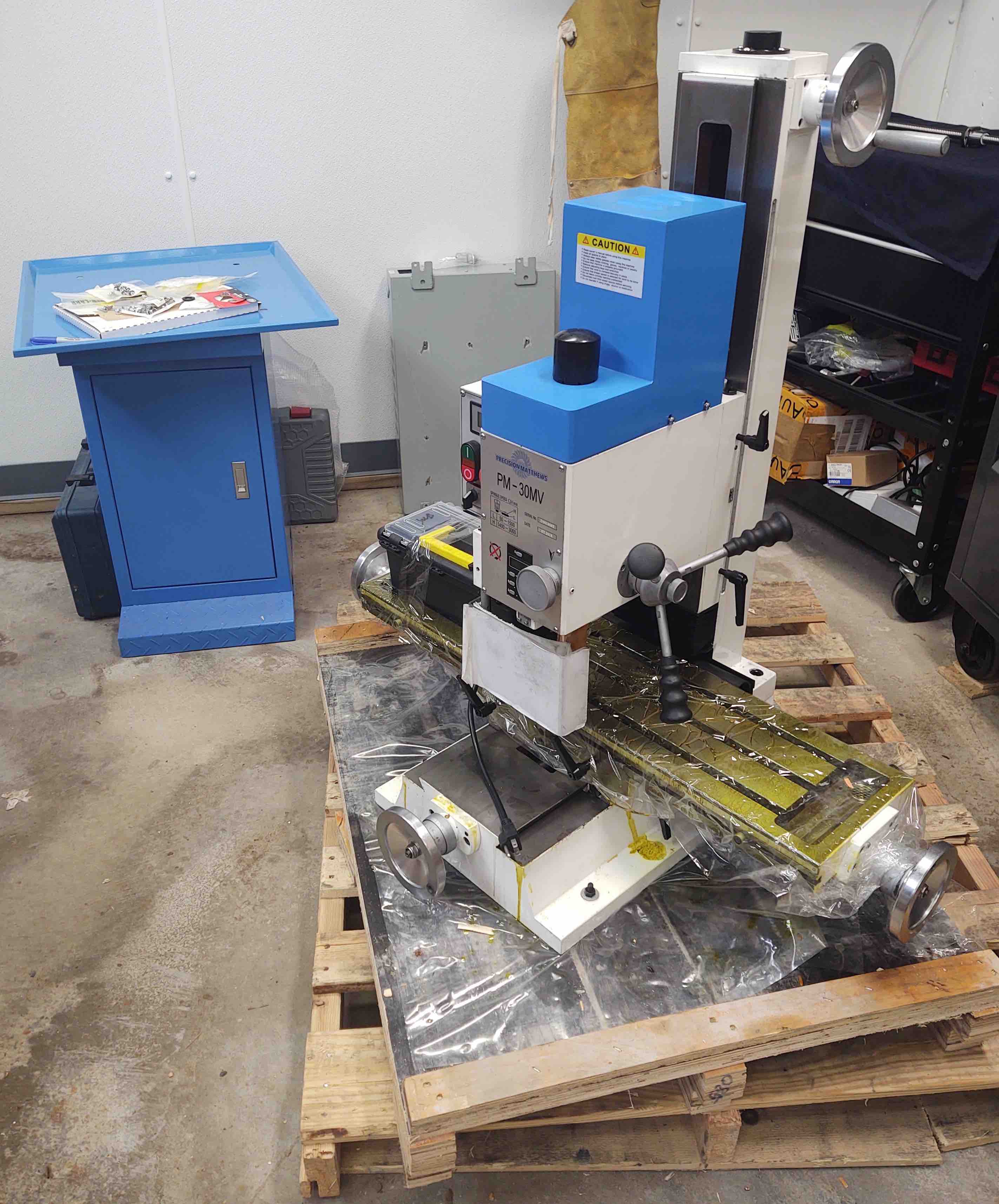 Un-crating PM-30MV milling machine | A Long EZ Push